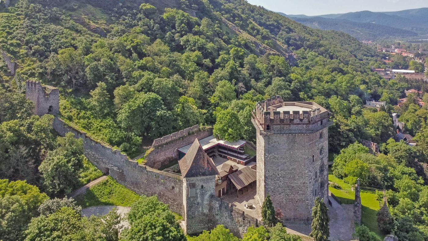 Salamon-torony | Visegrad.hu